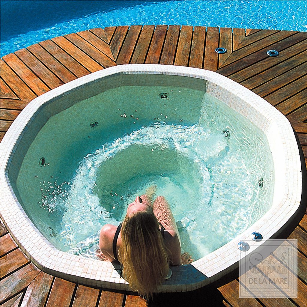 Spa De La Mare: Domestic - Octavia - Neptune Spas