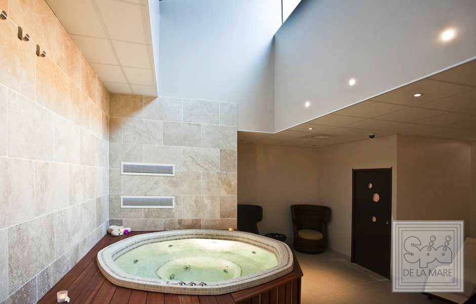 Spa De La Mare: Domestic - Octavia - Neptune Spas