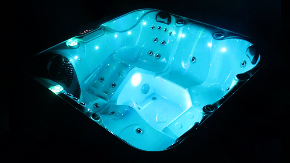 Reef Spas: Hot Tub - Ocean - Neptune Spas